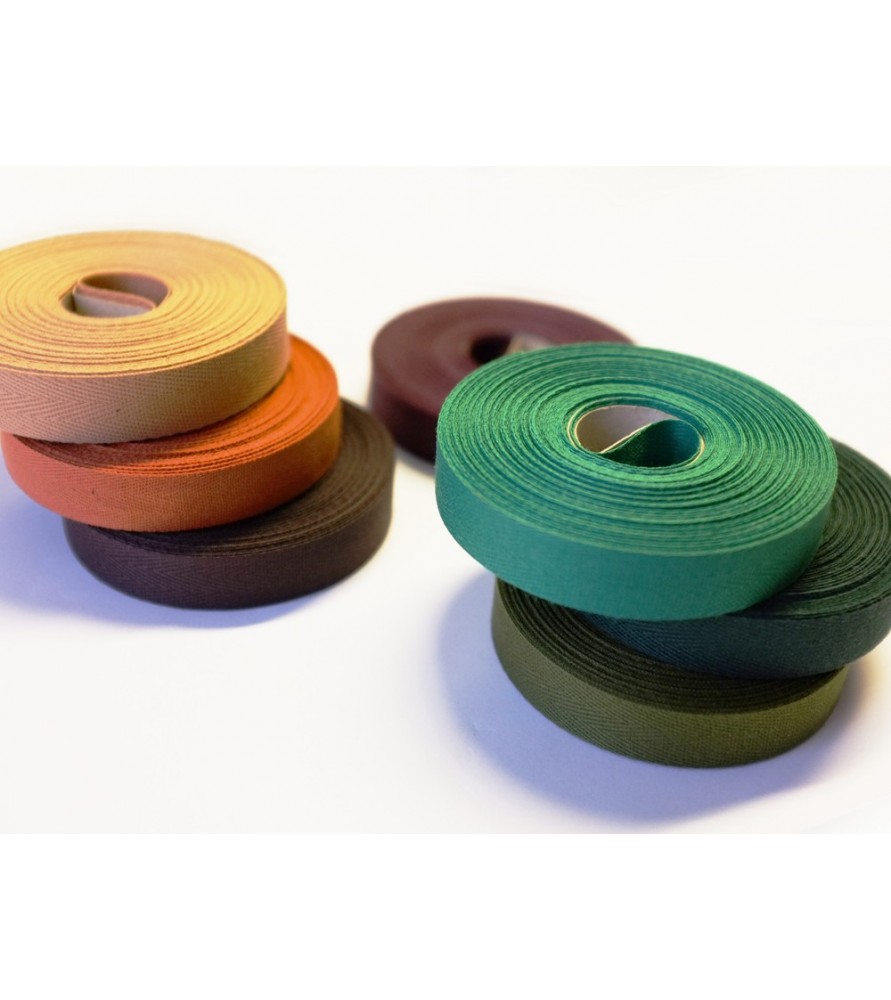 Twill Band in unseren Fabriken in Frankreich hergestellt, in Rollen ...